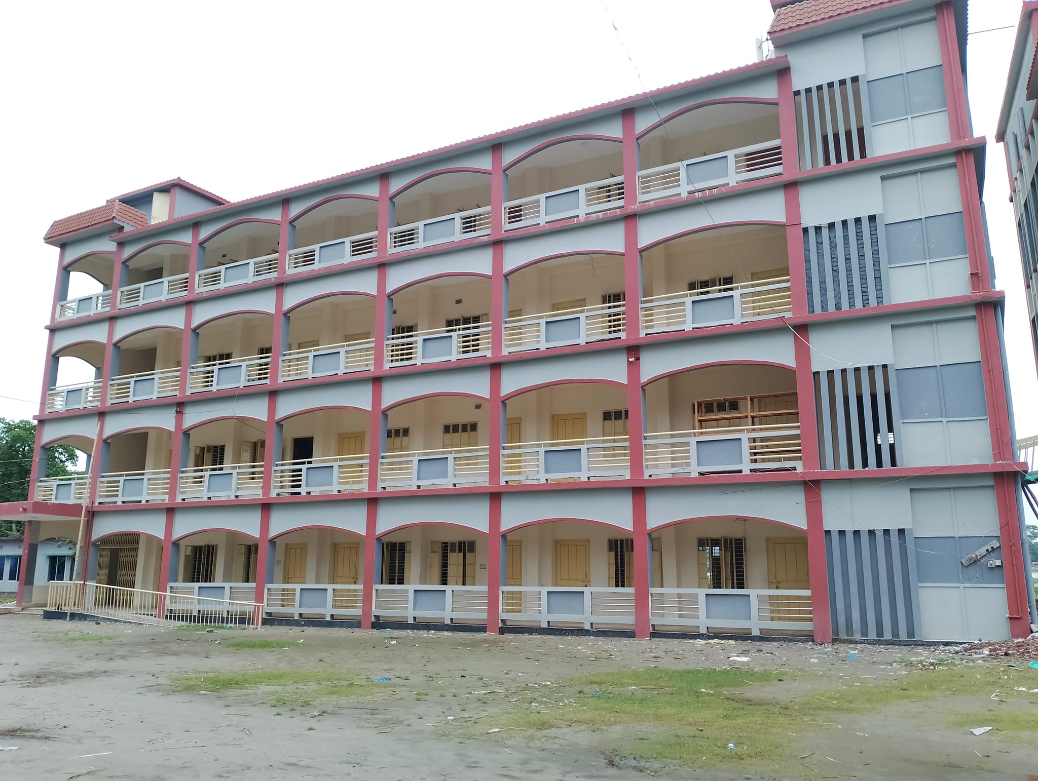 BASHBARIA JHANJHANIA HIGH SCHOOL - আলো